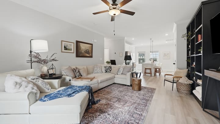 Urban Southern Getaway|game Room & Golf Range Net - Nickajack Lake, TN