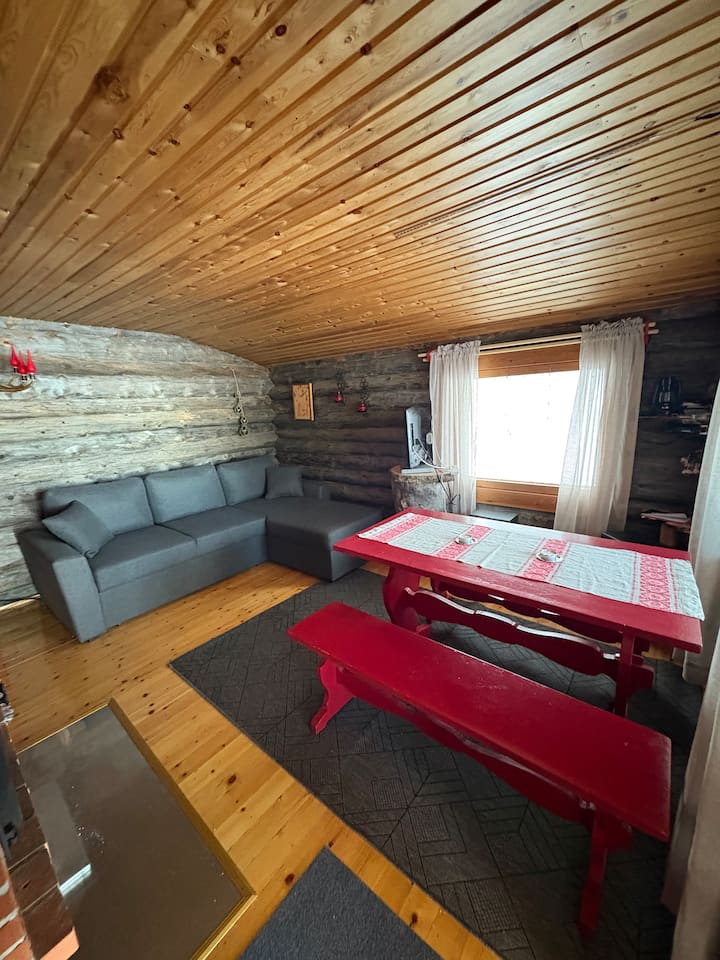 Erämökki Inarijärven Rannalla -Sauna Ja Yötön Yö - Inari