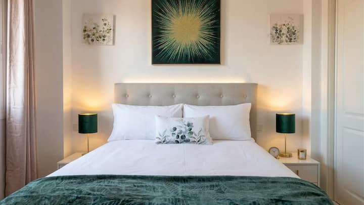 Suite Deyanira | Piscina, Aeropuerto, Ifema - Madrid