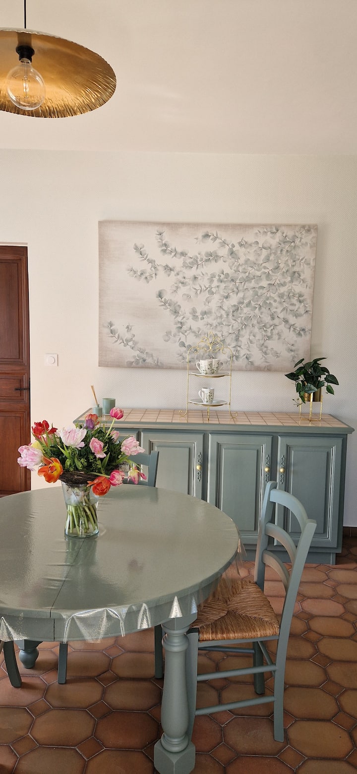 Belle Maison En Pierre Rénovée - Ribérac