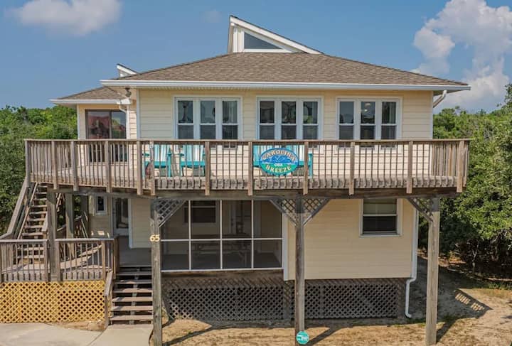 Carolina Breeze *Semi-oceanfront + Private Pool* - Southern Shores, NC