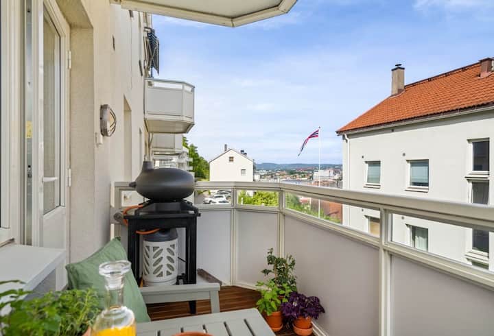 Flott Leilighet Med To Soverom Og Fin Beliggenhet - Oslo