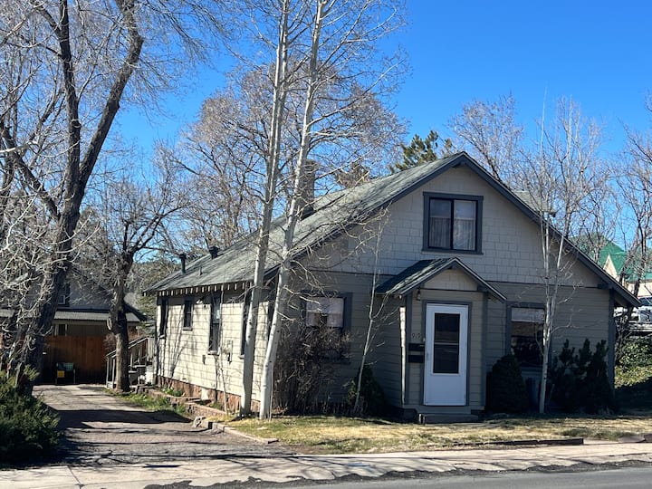 Antique Postmasters Home - Flagstaff, AZ