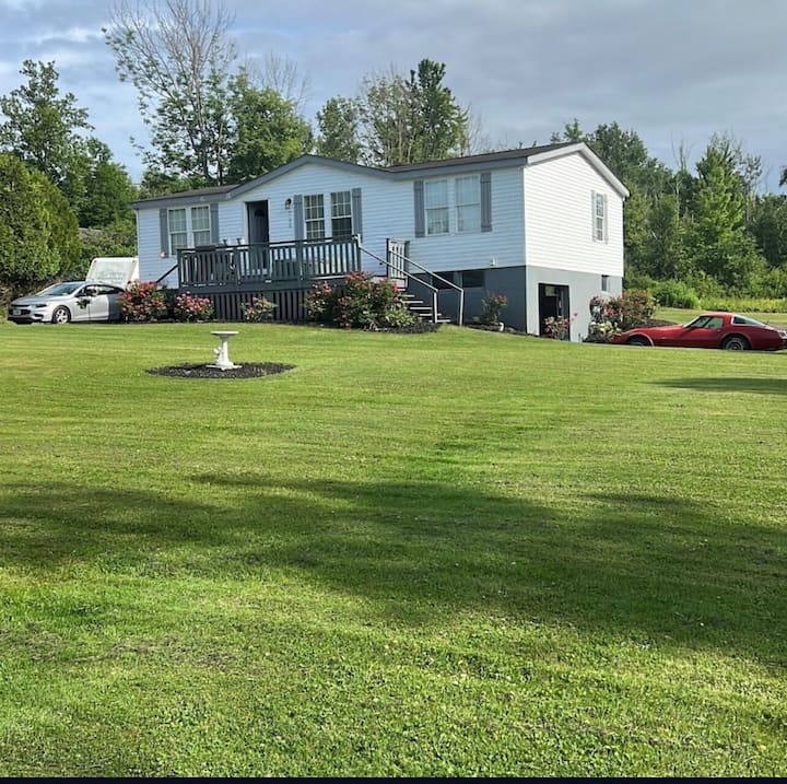 Fantastic 3-bedroom House In Charming Oswego - Oswego, NY