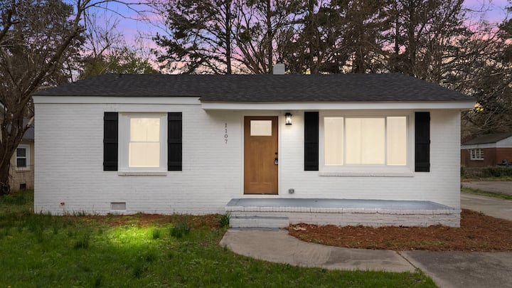 Cute Renovated Home Near Barton College - Wilson, NC