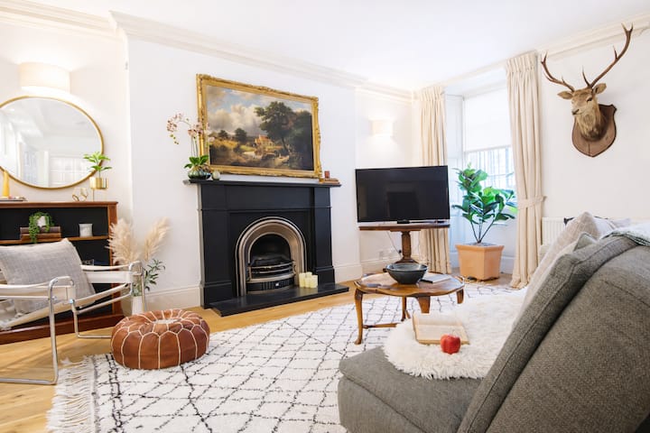 Boutique 1-bed Apartment In Central Edinburgh - Leith