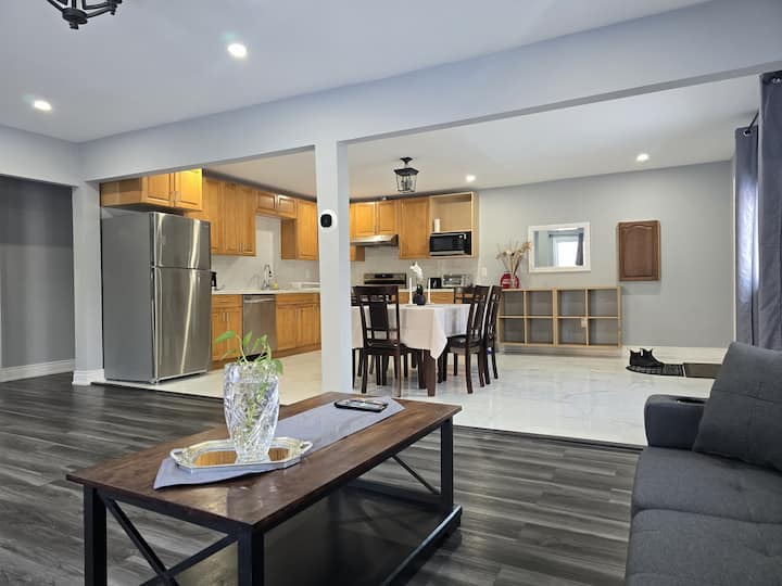 Country Retreat • Fire Pit • 5 Acres • Sleeps 6 - Brighton