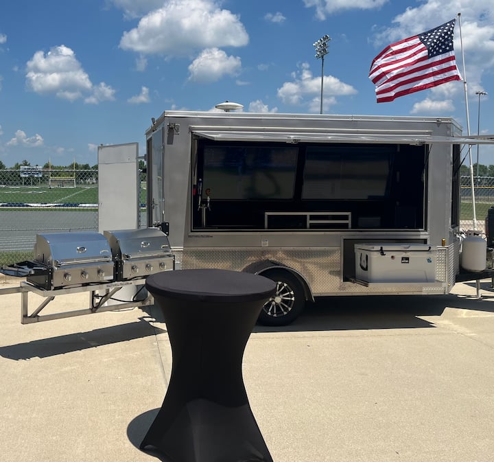 Tailgating Trailer Experience - Bloomington, IL