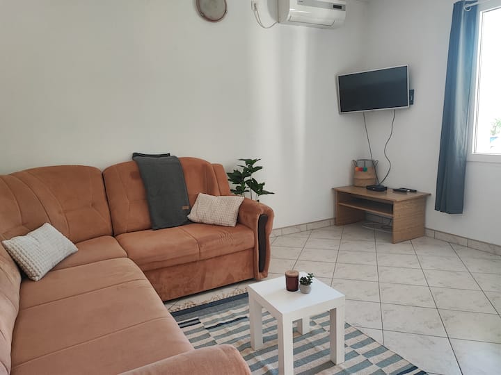 Carob Garden Apartment - Jelsa