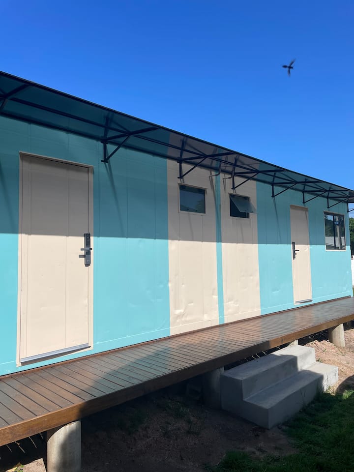 Suíte Container Com Cozinha E Banheiro Privativo - Governador Celso Ramos