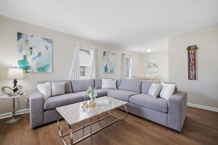 The Laurel Escape - 4 Bedroom Rancher - 햄프턴