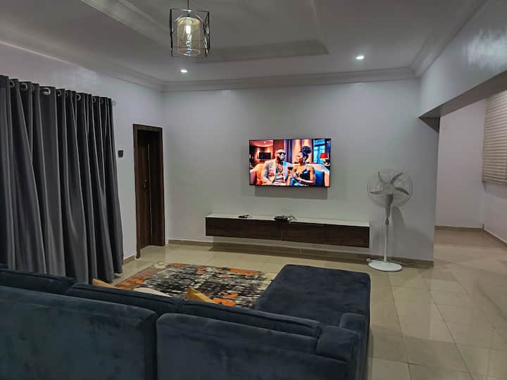 Kbazz 2-bed Apartment Unit3 - Ibadan