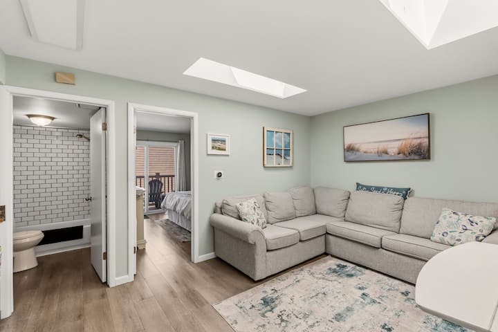 1 Bedroom Condo With Parking, Pool And Hot Tub - 오션 시티