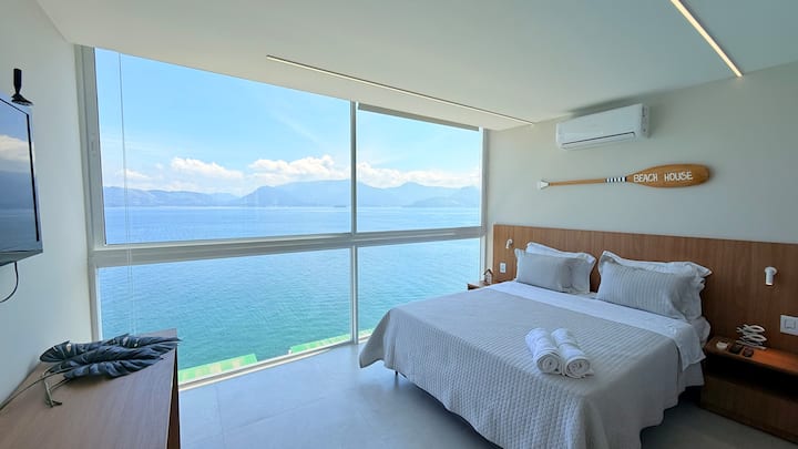 Blue Horizon, Modern Design, Speechless. - Ilha Grande