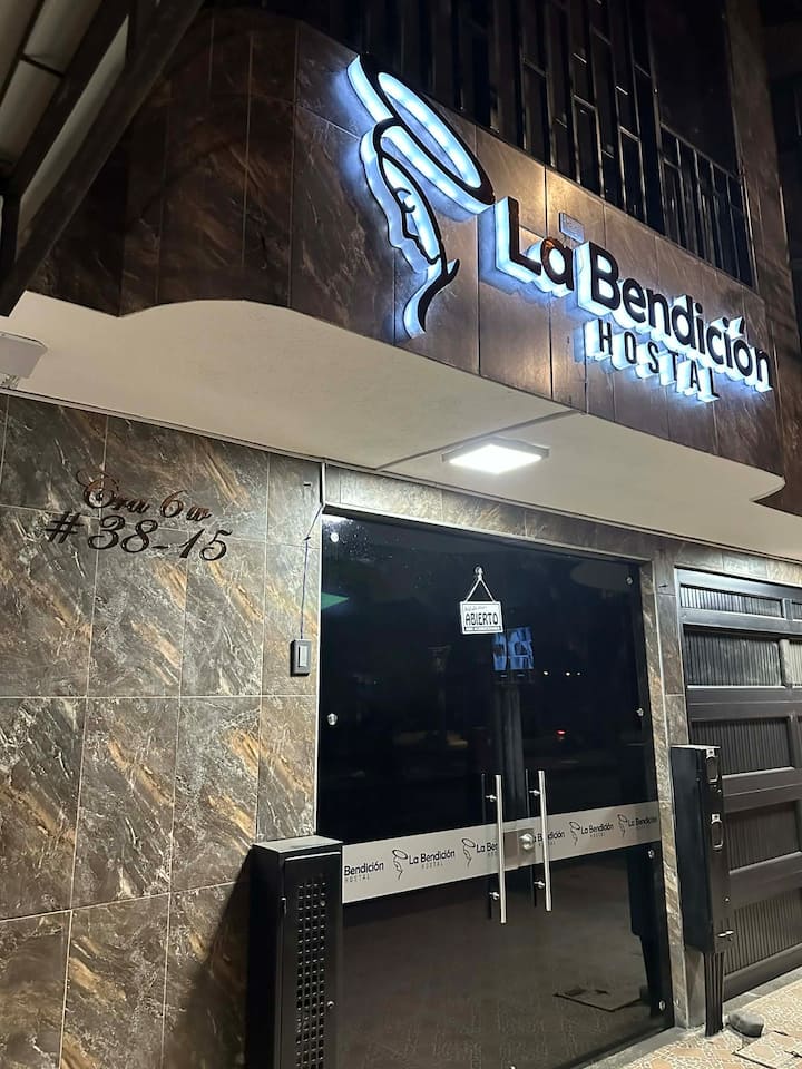 Alojamiento Cómodo Cerca Del Aeropuerto De Neiva - Palermo, Colombia