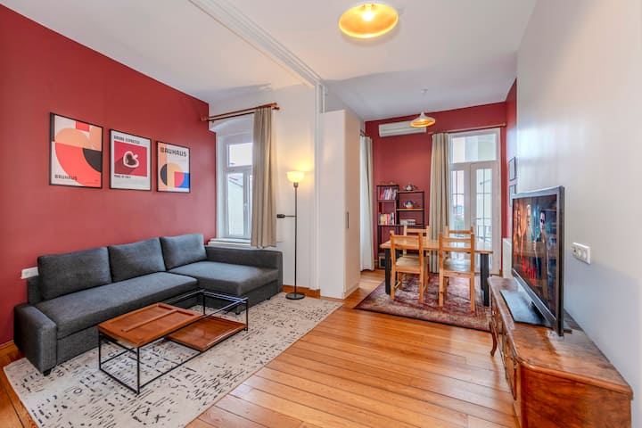 Designer Apartment  – Steps From Galata Tower - Turquía