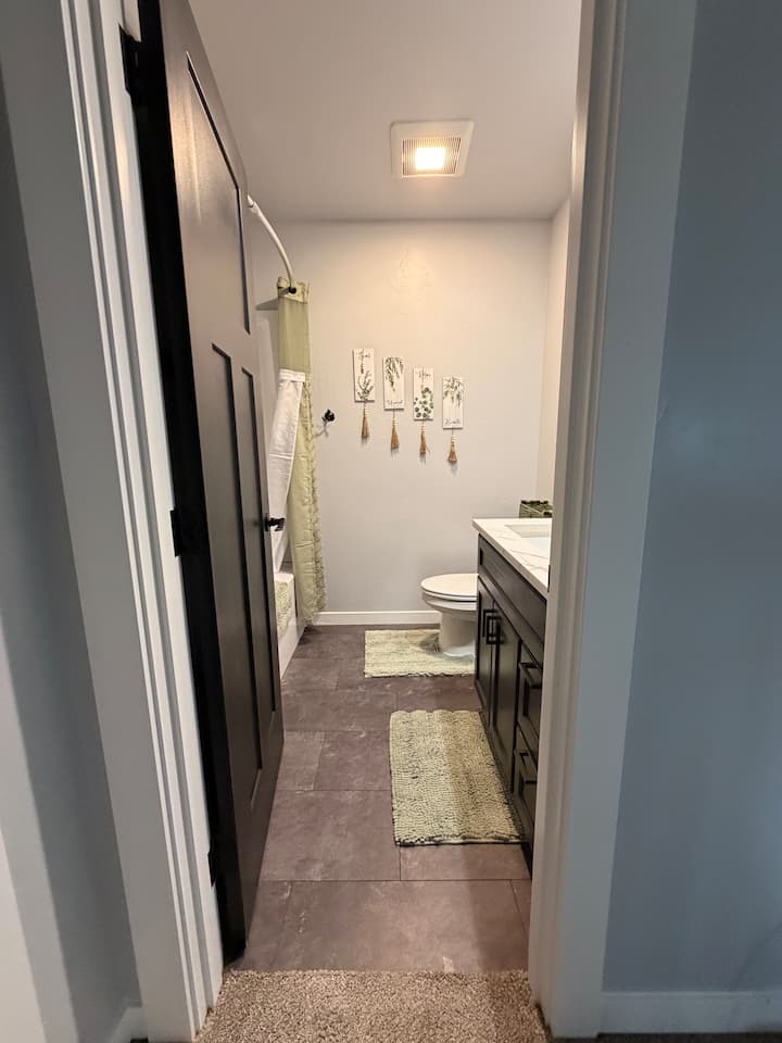 Quiet And Centrally Located - Downtown Wasilla - Wasilla, AK
