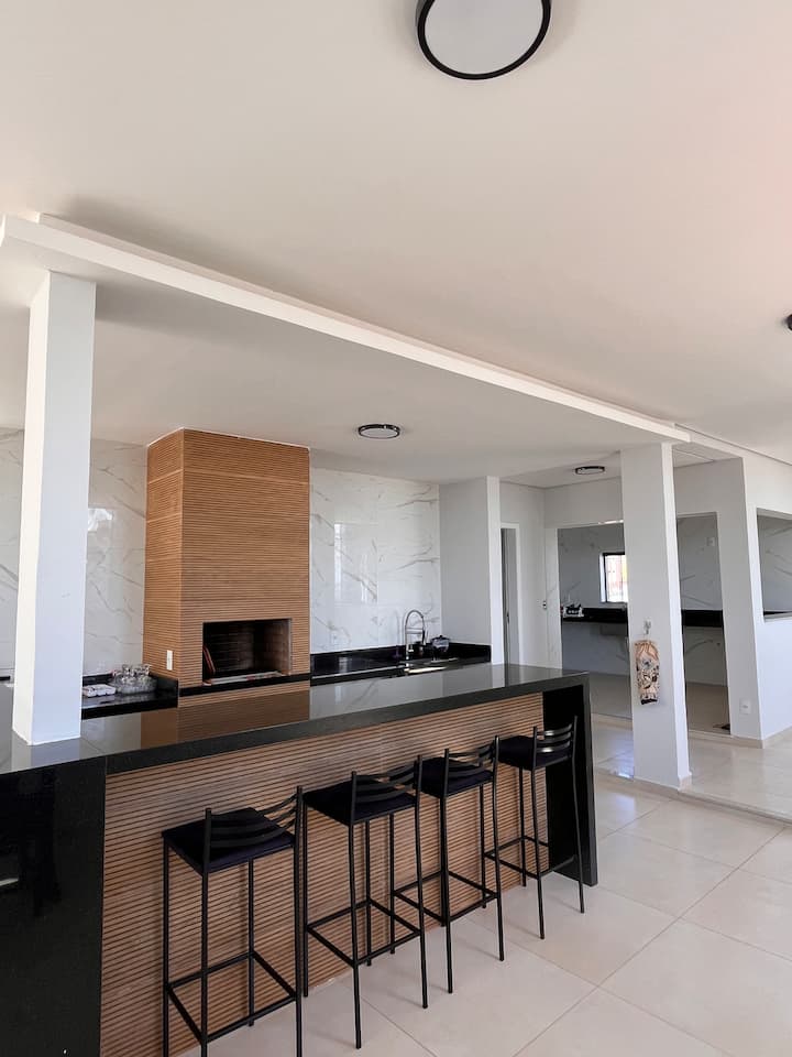 Quarto Suíte 100% Privativo Com Ar Condicionado - Aparecida