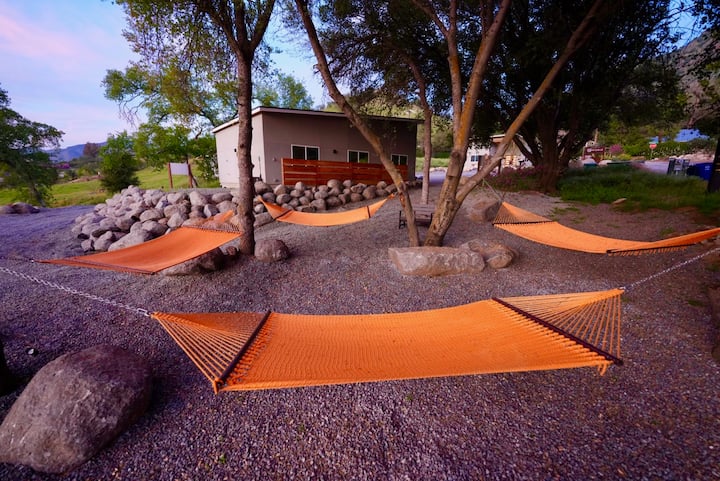 Rustic Retreat At Muniz Village - Sequoia National Park