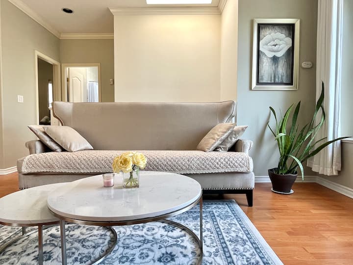 Bright + Spacious House Near Downtown And Airport - Vancouver