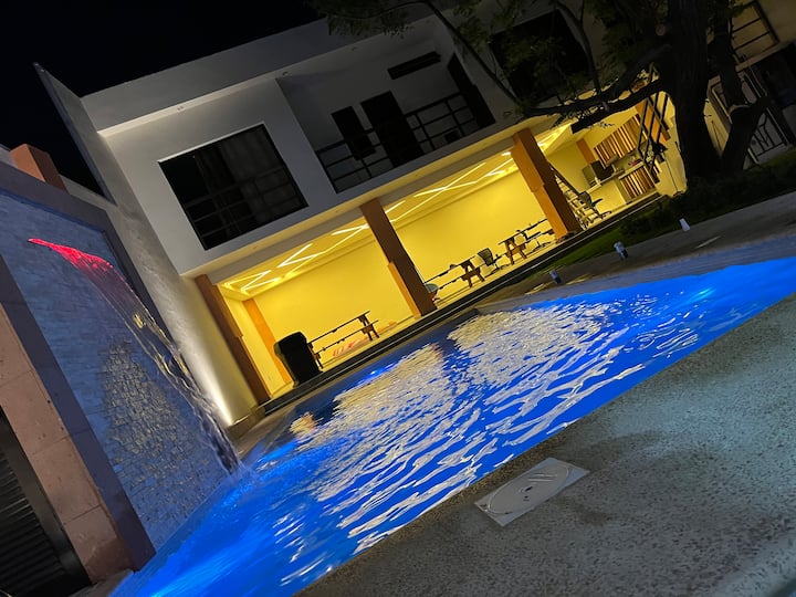 Terraza Con Piscina Climatizada De 10 Am A 11 Pm - Mexico