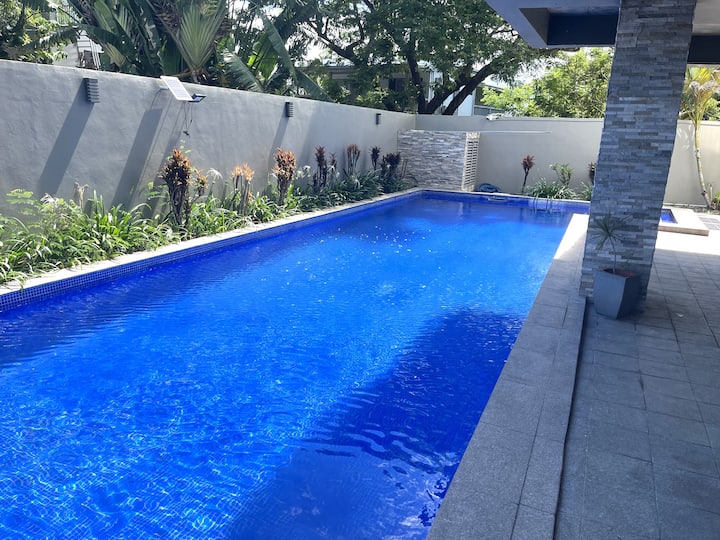 Seabeds 3 Bedroom Beachside Home - Nadi