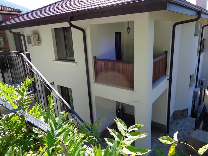 Cloudbase Guesthouse - Karlovo