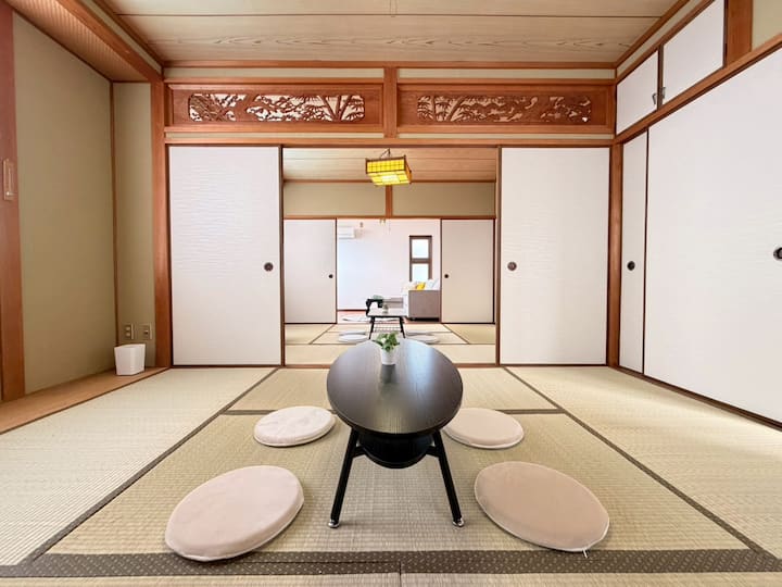 笠岡駅3分|一組貸切|団体歓迎|最大8名|近隣駐車場有|雀卓有|長期滞在歓迎|ファミリー歓迎 - 笠岡市