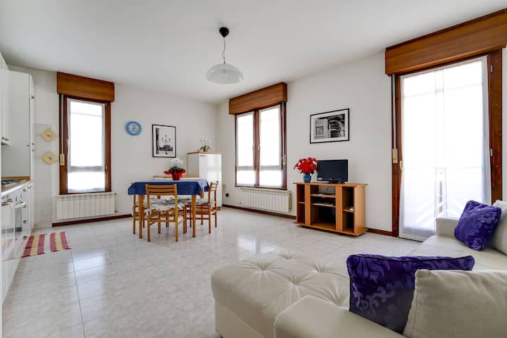 Cozy Apartment Very Close To Venice - Venezia