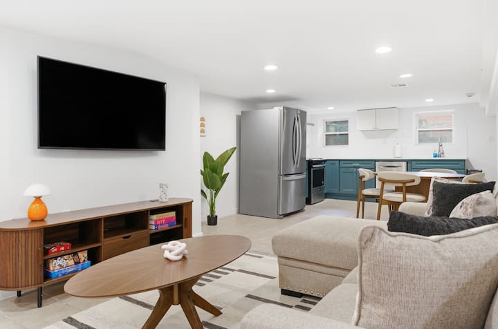 Cozy Studio In Vibrant Jersey City - Jersey City, NJ