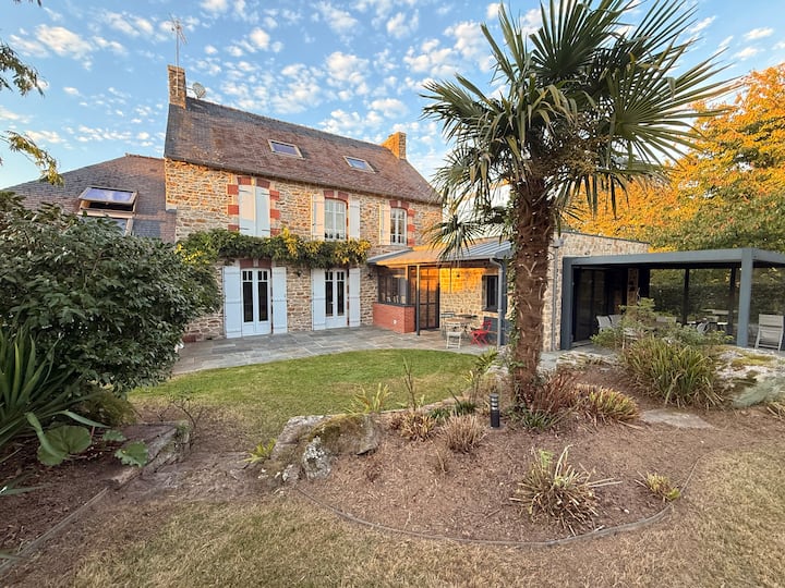 Belle Maison, Proche Quimper Centre Et Plages. - Quimper
