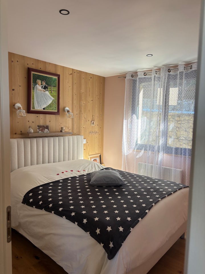 Appartement Très Ensoleillé, Belles Randonnées. - Estavar