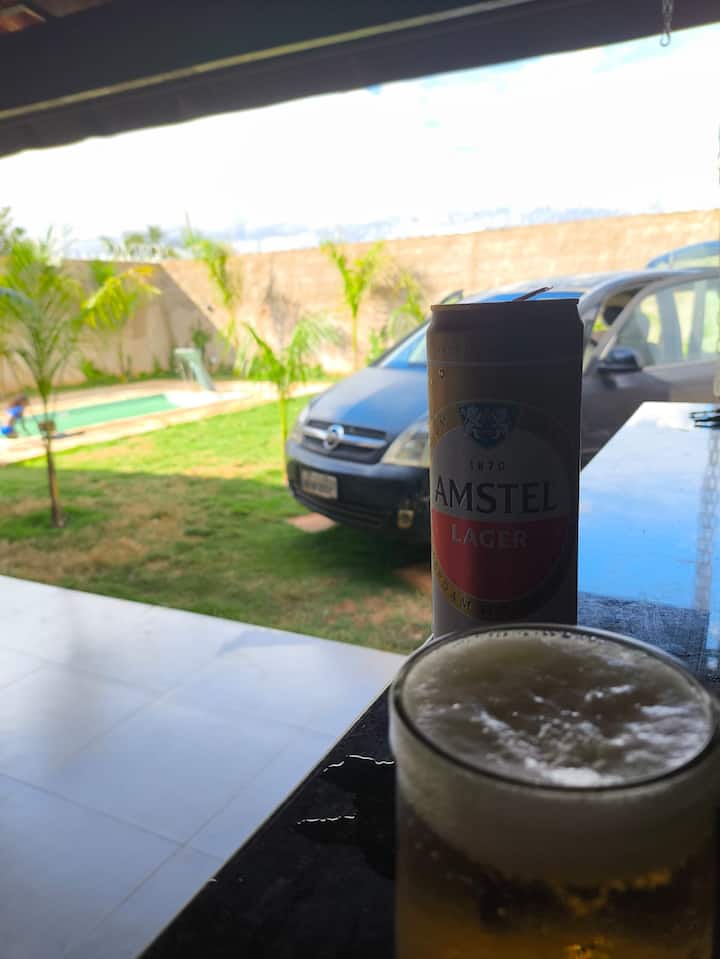 Espaço Com Piscina Ideal Para Família E Amigos - Uberlândia