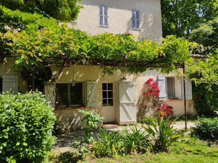 Logement Indépendant Dans Bastide Xviiième - Le Pradet