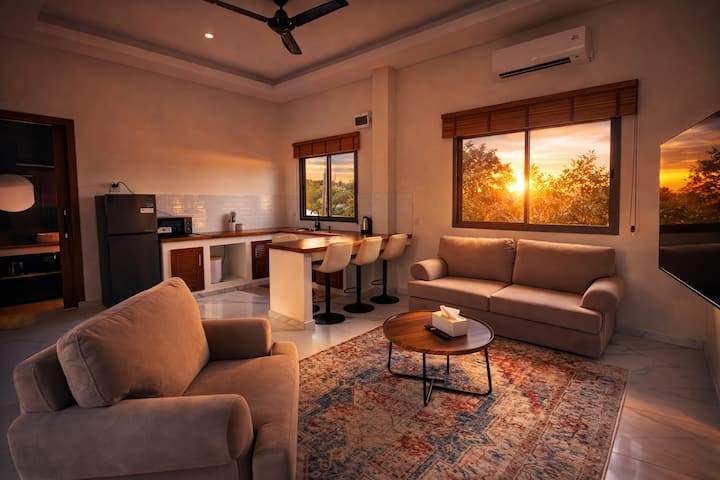 Elegant Beachside Villa • Pool • Tropical Serenity - Ko Pha Ngan