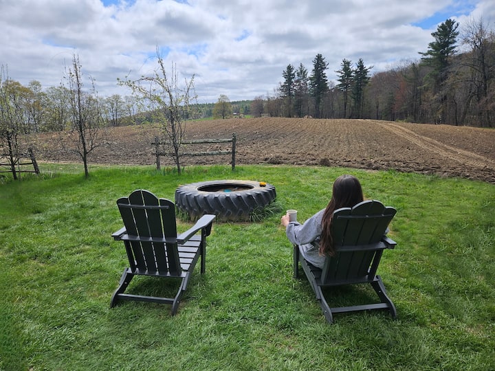 Whittier Farm House - Brookline, NH
