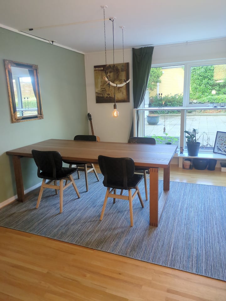 Sentral Leilighet I Populære Pedersgata! - 스타방에르