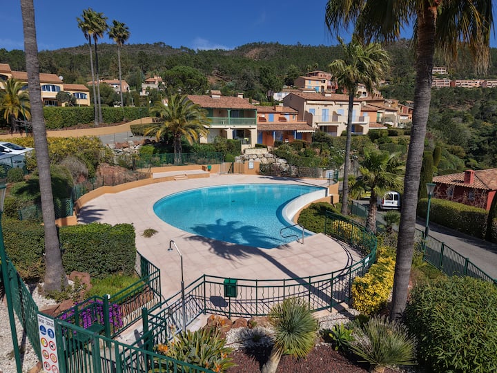 Maison Vue Mer, Terrasse Et Piscine – Plage à Pied - Théoule-sur-Mer