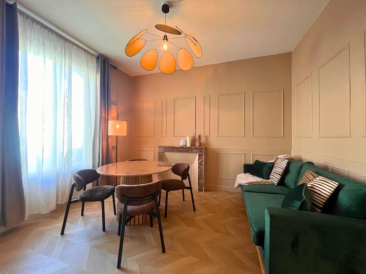 Maisons Sauvages · Emeraude-piscine & Jacuzzi - Romorantin-Lanthenay