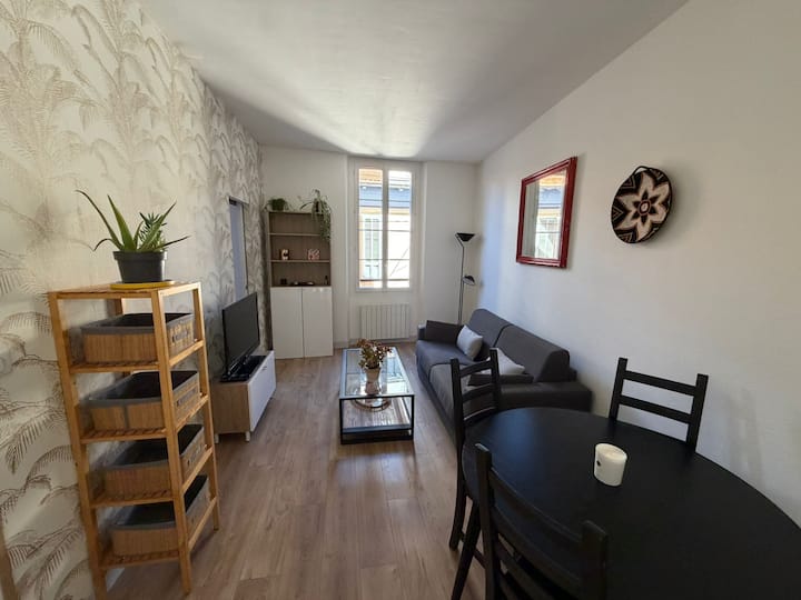 Charmant 2 Pièces Dans Le Vieil Antibes - アンティーブ