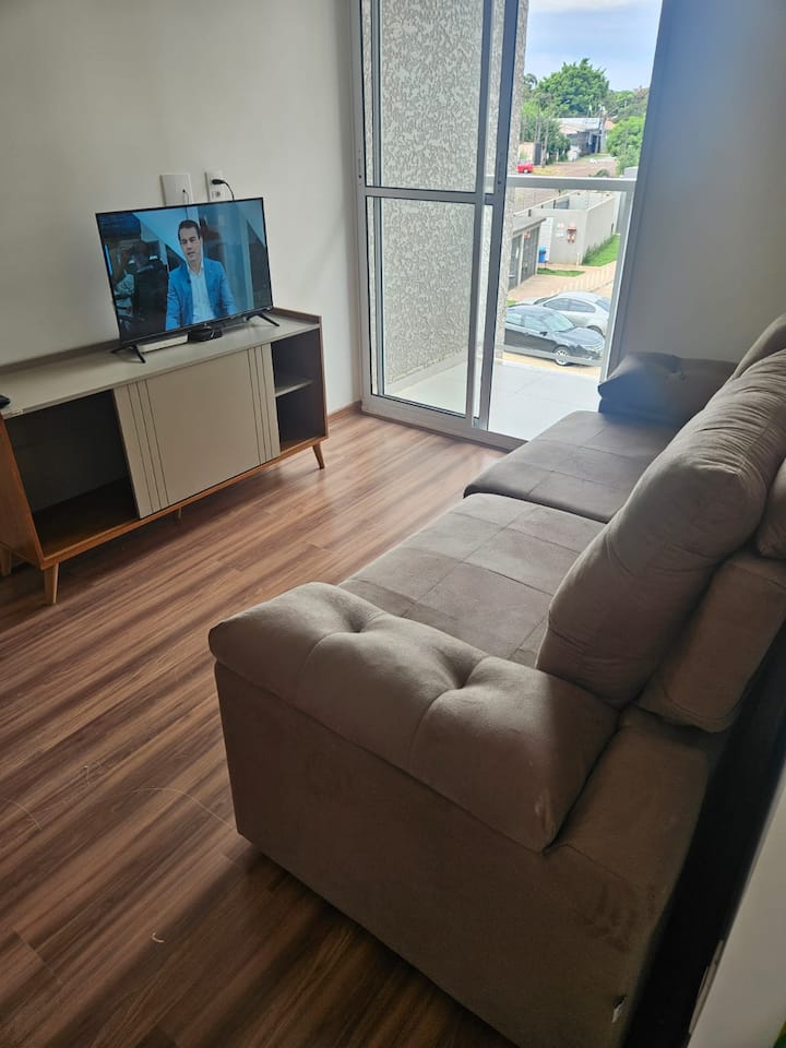 Apartamento Com 2 Quartos - Toledo