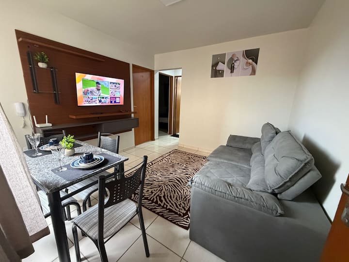 Apartamento Lindo, Reformado E Bem Localizado. - Rio Verde