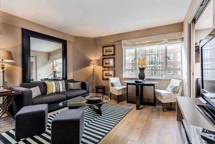 Vesto | One Bedroom Apartment, Chelsea, Ngh - Kingston upon Thames