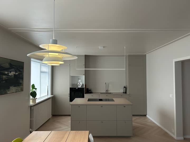 Spacious 4-bedroom Apartment - Central Reykjavík - Reykjavík