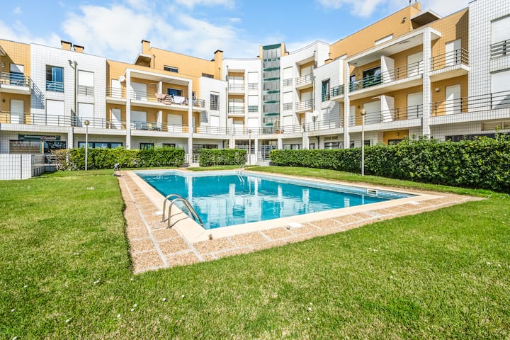 Houten Apartment - Apúlia