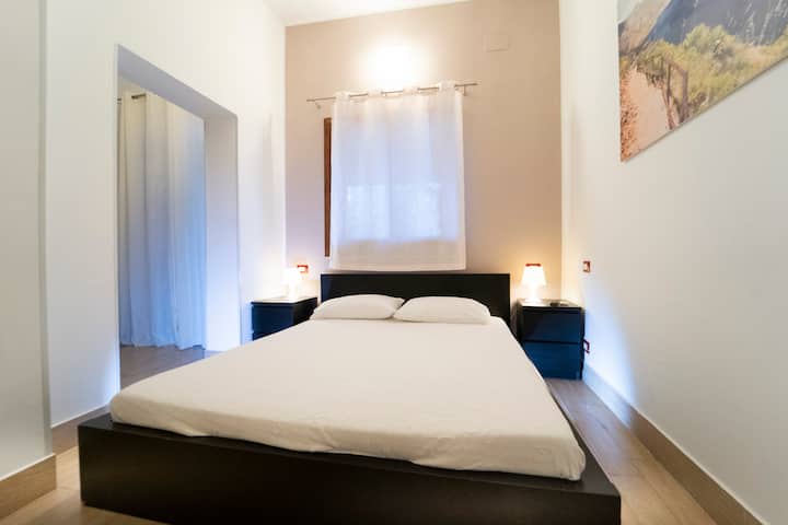 B&b Kóre – Camera Quadrupla Ermes Con Veranda - Alcamo