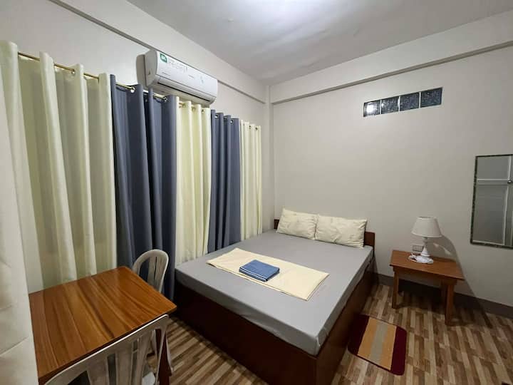 Couple Room 202 - Polangui
