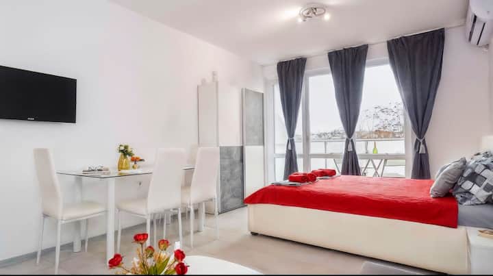 Searent Sunlit Studio With Terrace&wine Evenings - Sozopol