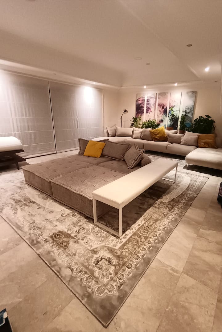 Large Luxury Family-friendly Vila Near Park & Souq - Muscat