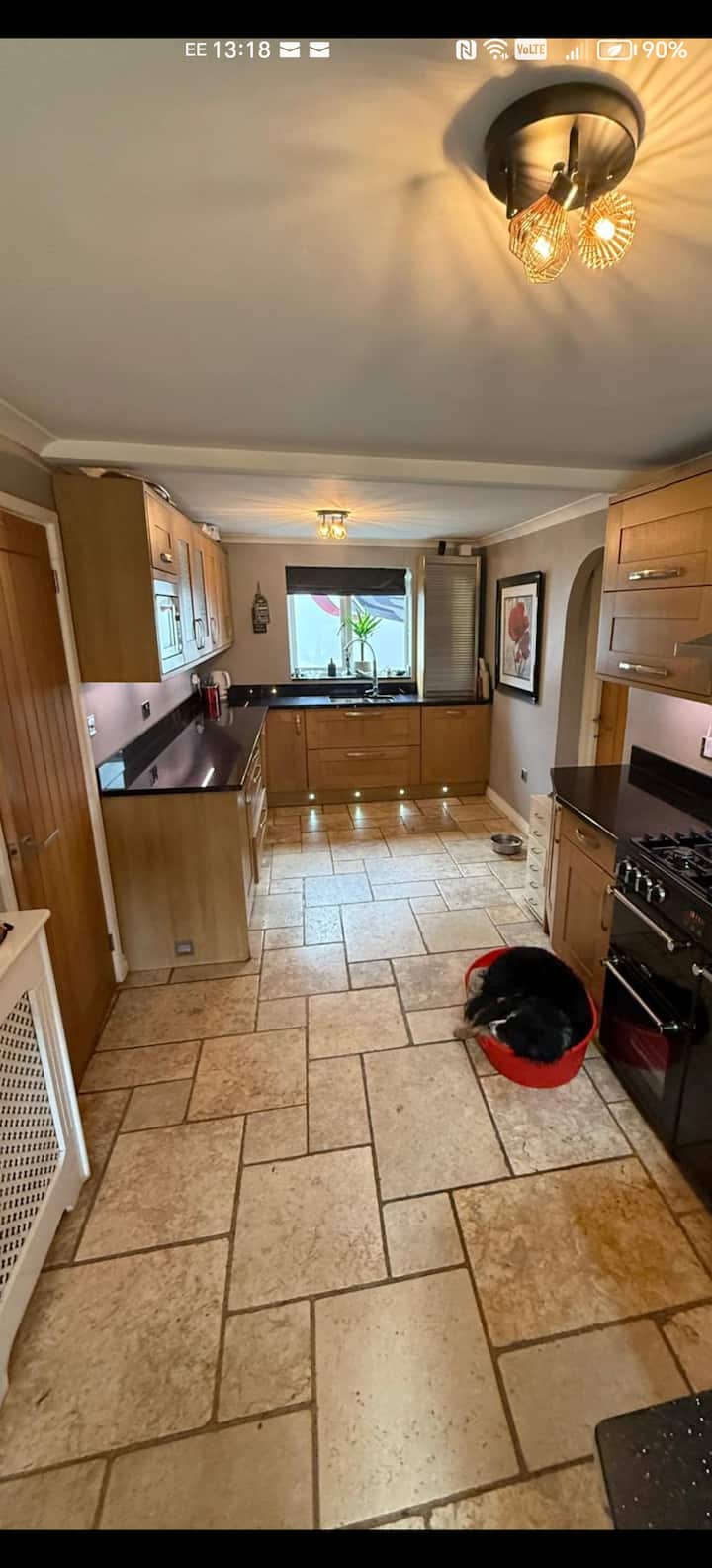 Dog Friendly, Modern House - Cardiff